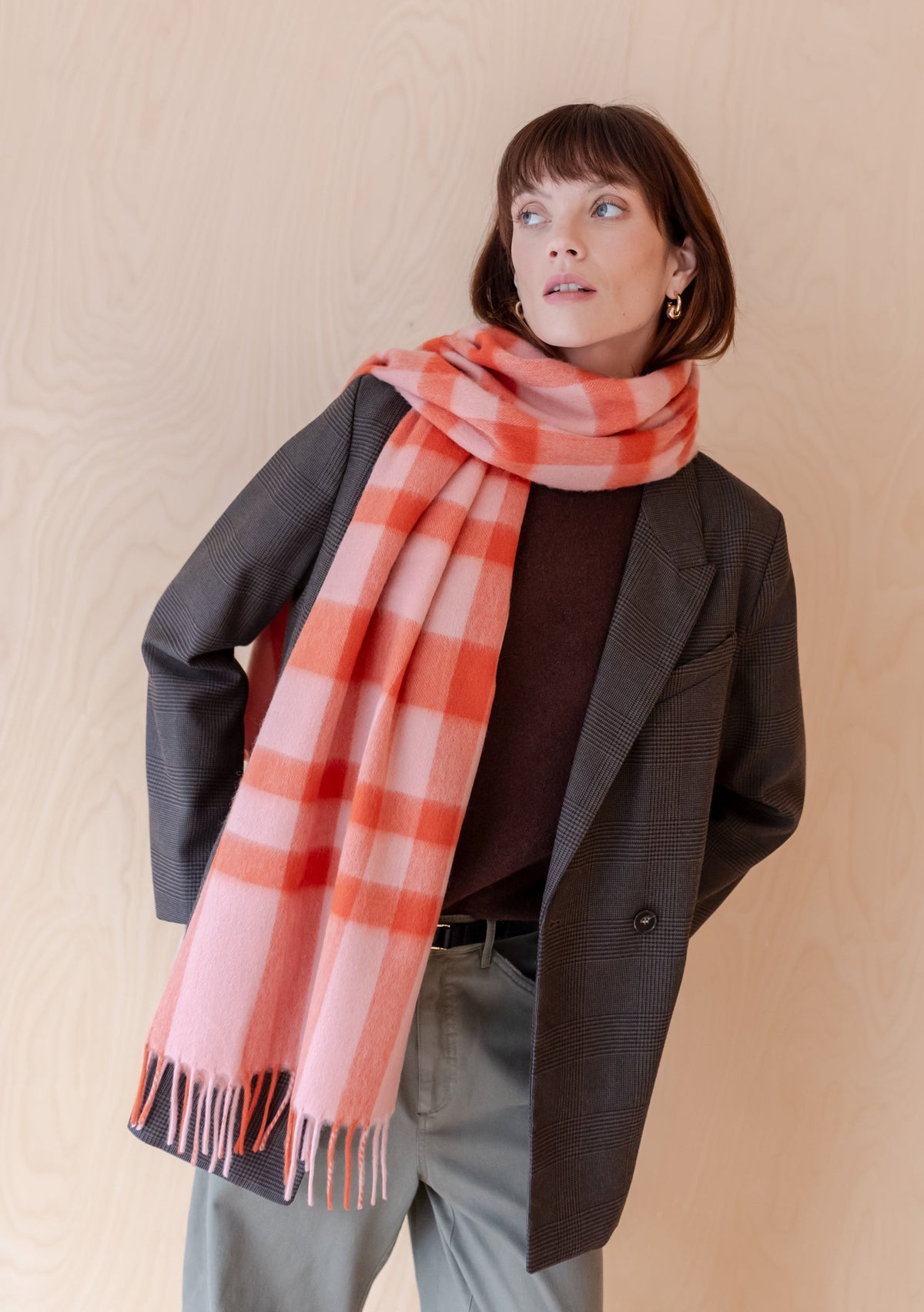 Lambswool Oversized Scarf in Pink Check – TBCo